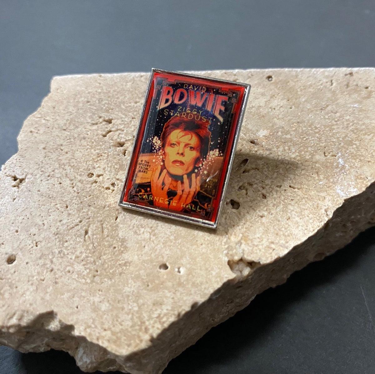 Pin - David Bowie Ziggy Stardust – Phoenix Menswear